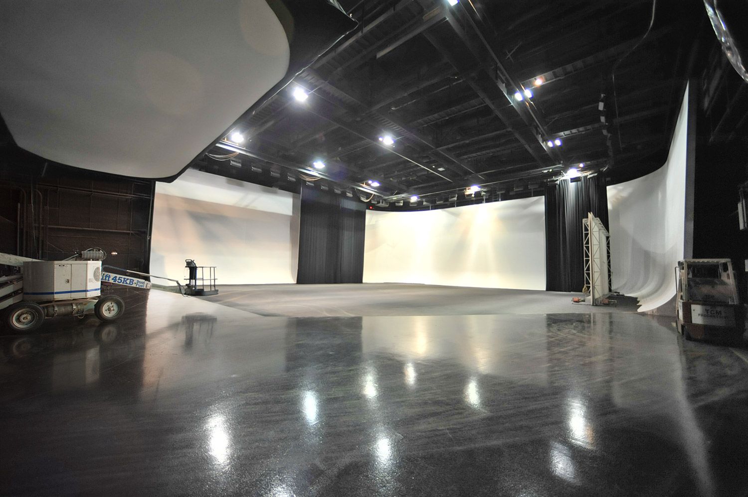 STUDIO CENTER - Forte Belanger